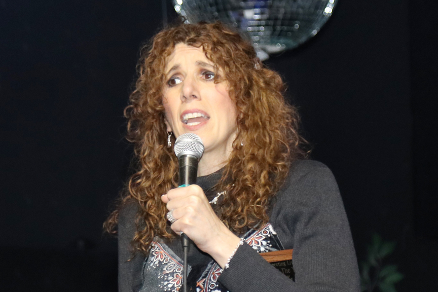 Listen up, Who Runs the 845? It’s Queens! - Hudson Valley Press