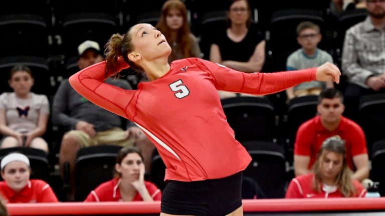 Marist Red Foxes Volleyball Takes Down Siena - Hudson Valley Press