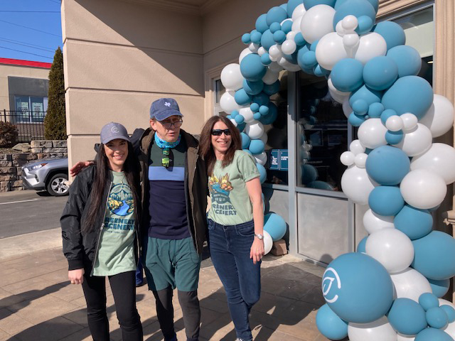 Curaleaf Holds Grand Opening Ribbon Cutting Ceremony - Hudson Valley Press