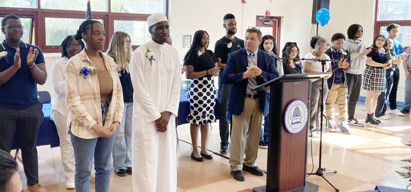 Students Celebrated at Senior Honor Breakfast - Hudson Valley Press